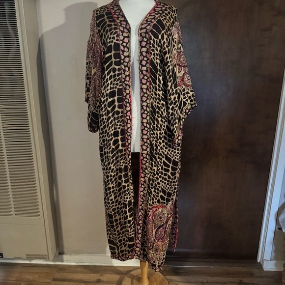 mama mai | Jackets & Coats | Mama Mai Womens Animal Print Kimono ...